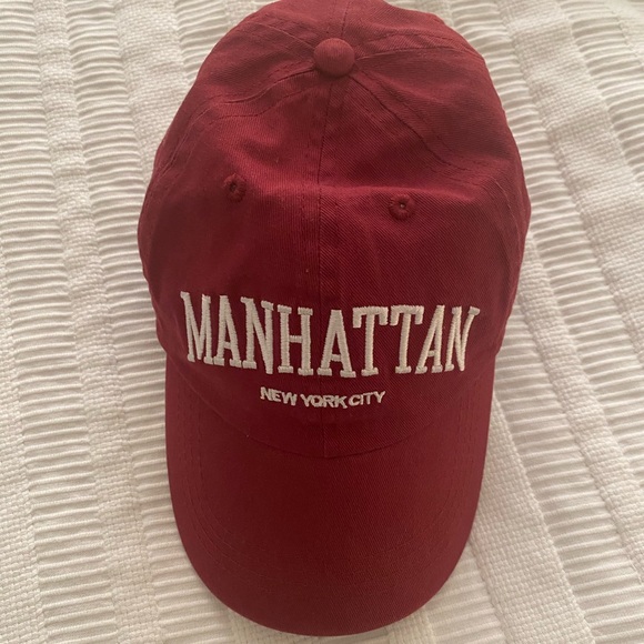 Forever 21 | Accessories | Manhattan New York City Red Hat | Poshmark
